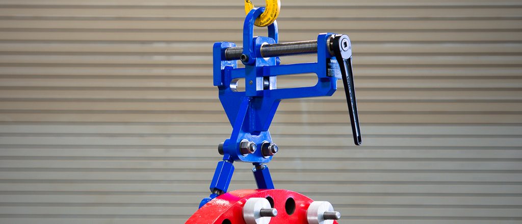 Adjustable flange lifting tool - Worldwide Machining & Welding, Inc.