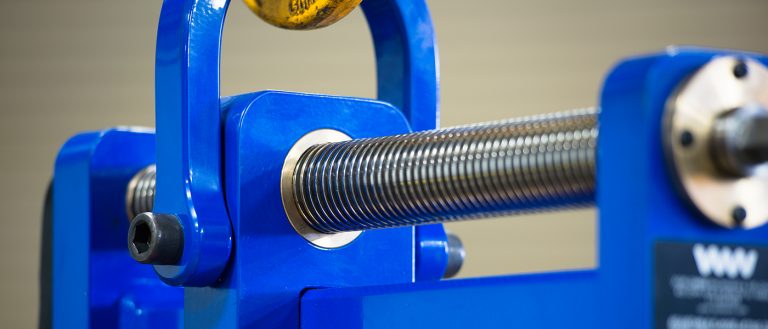 Adjustable flange lifting tool - Worldwide Machining & Welding, Inc.